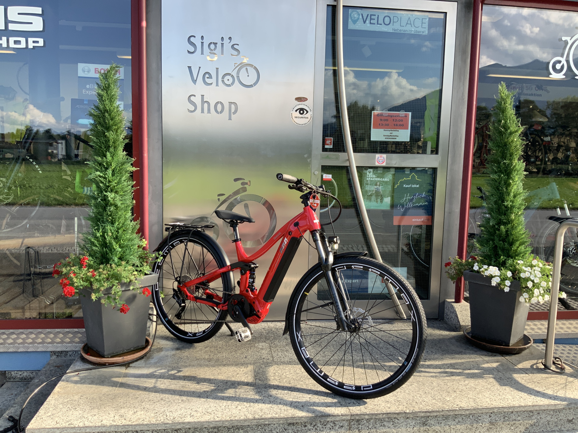 2022 Cresta eGiro DS Neo+ for sale - New, Red, Small - Liechtenstein
