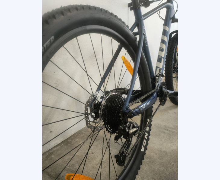 SCOTT Aspect 740 for sale - New, Blue, Small, Large