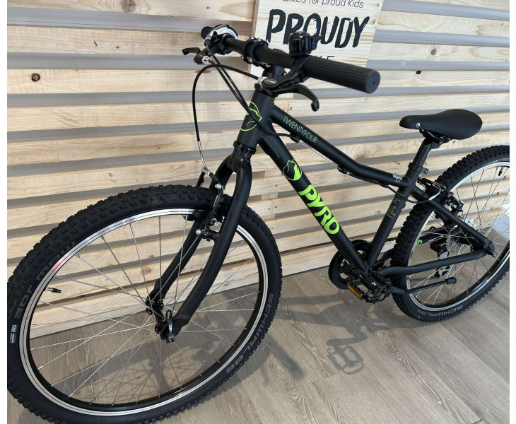 2023 Pyro Twentyfour for sale - New, Black