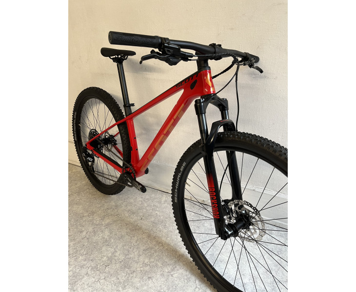 SCOTT Scale 940 en vente - Modèle de l'année précédente, Rouge, Small