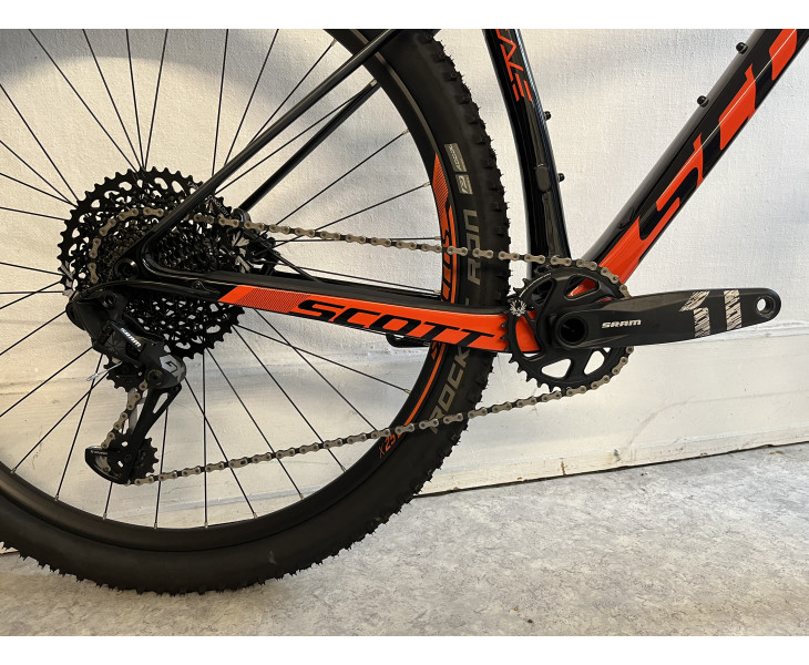 SCOTT Scale 925 en vente - Modèle de l'année précédente, Noir, Medium