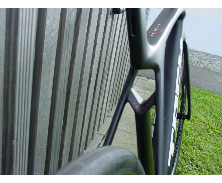 2025 TREK Madone Sl5 Gen8 en vente - Neuf, Noir, Medium, M-L