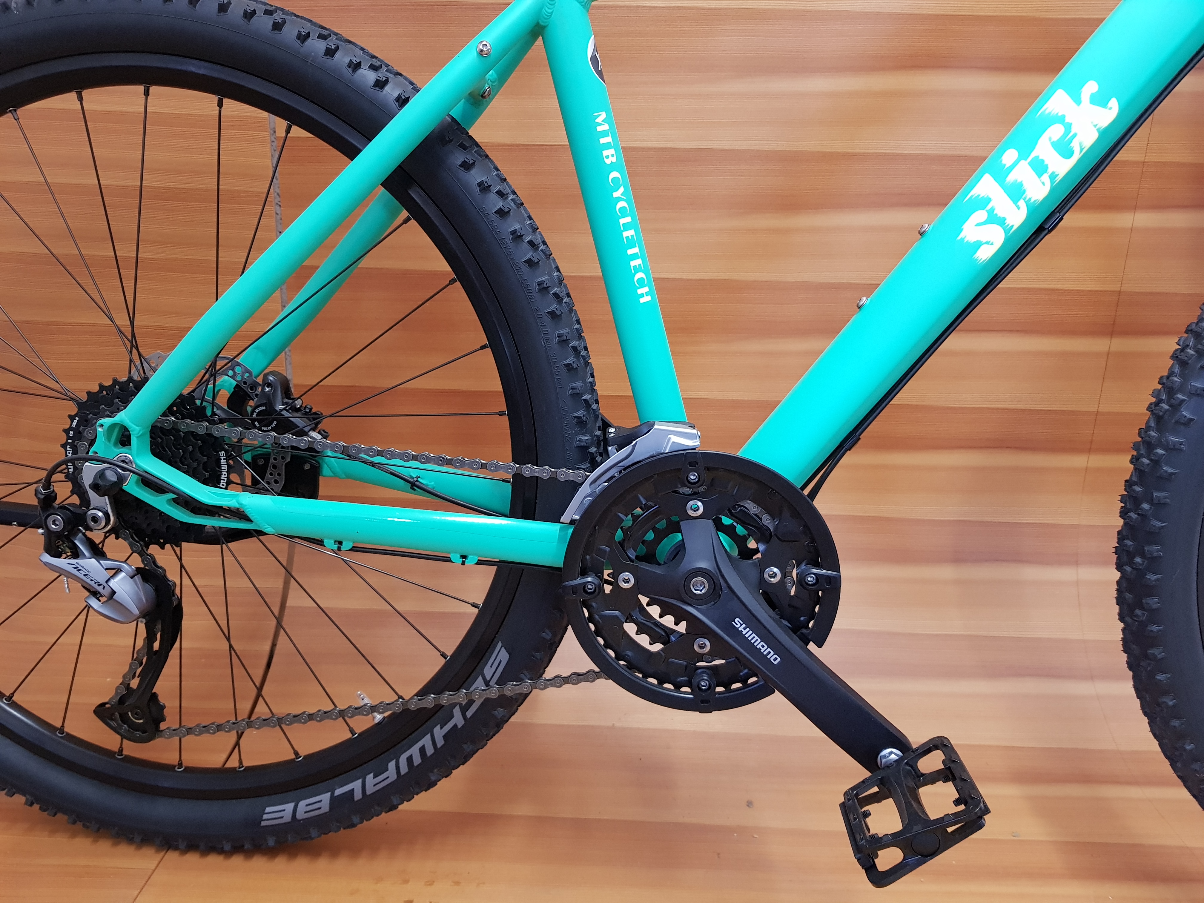 Cycle tech store
